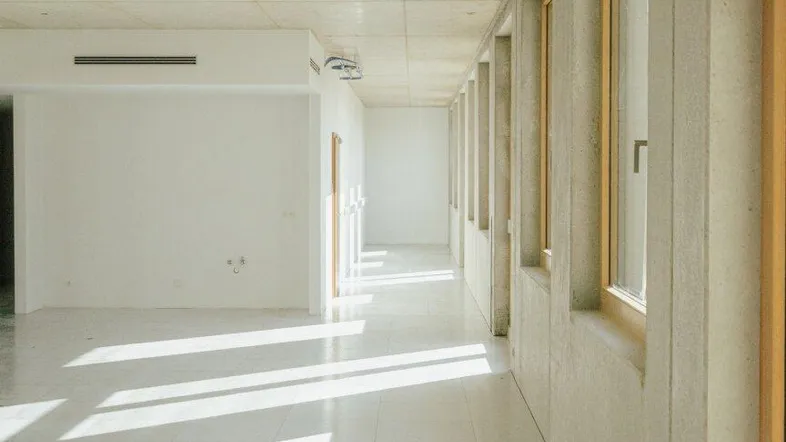 F23 – FABRIK 1230 + + + Büro-/Ordination-/Gewerbe-/Lager-/Veranstaltungsflächen