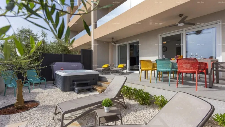 Haus Moderne Haus in Medulin, 800 m vom Zentrum und 150 m vom Meer ...