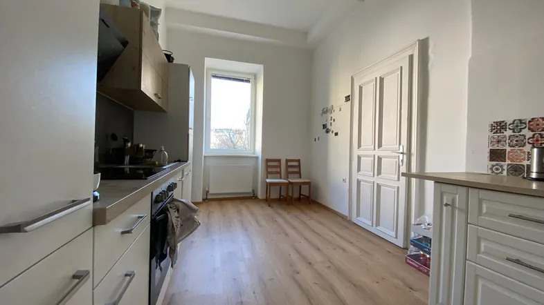 Großzügige 3-Raum Altbauwohnung generalsaniert, in zentraler ...