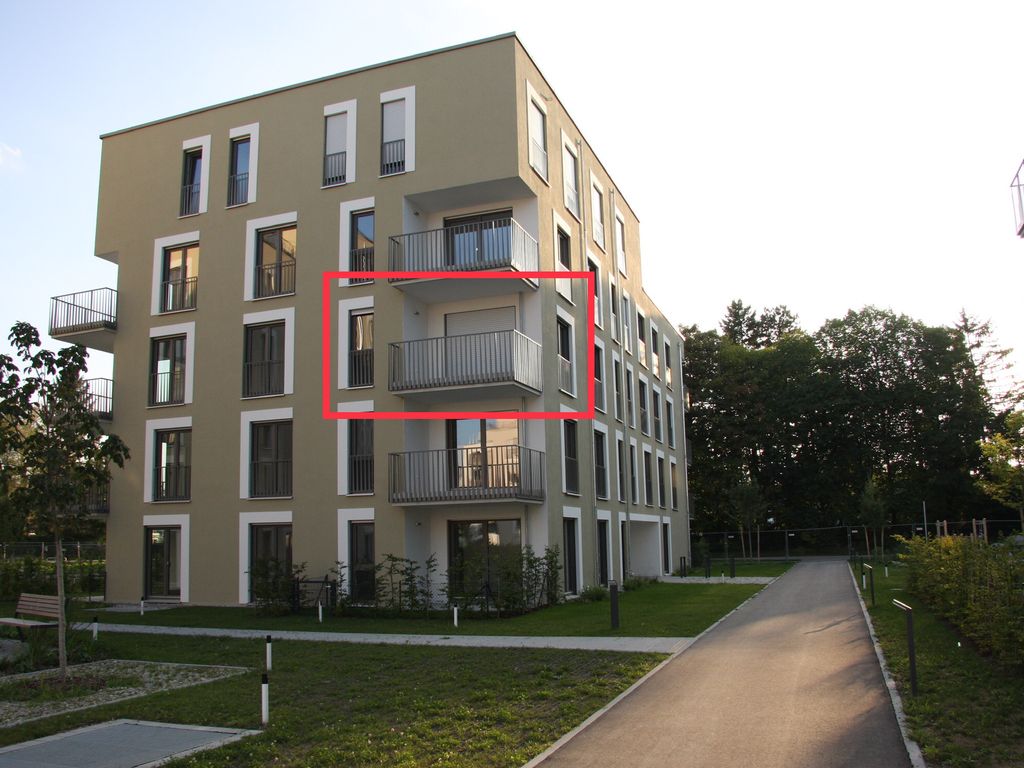 Erstbezug: wunderschöne 2-Zi-Whg mit EBK und Balkon in Pasing, Ortsgrenze Gräfelfing. Privat