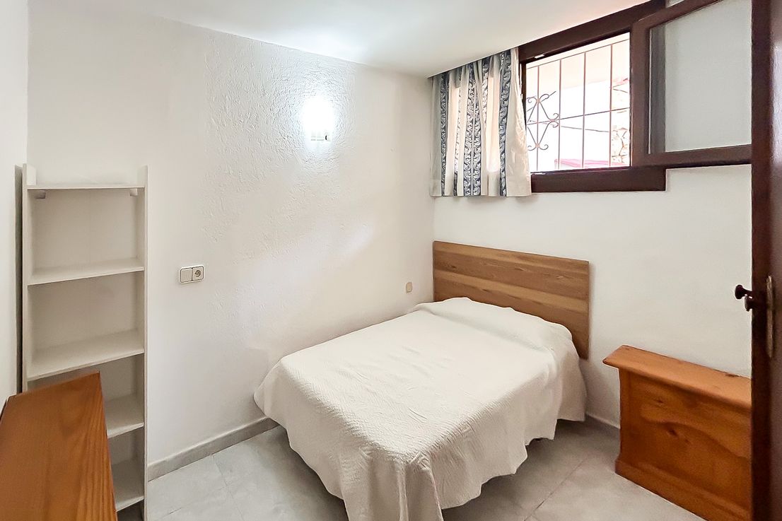 43187872-ebc0-437b-9244-27eee1