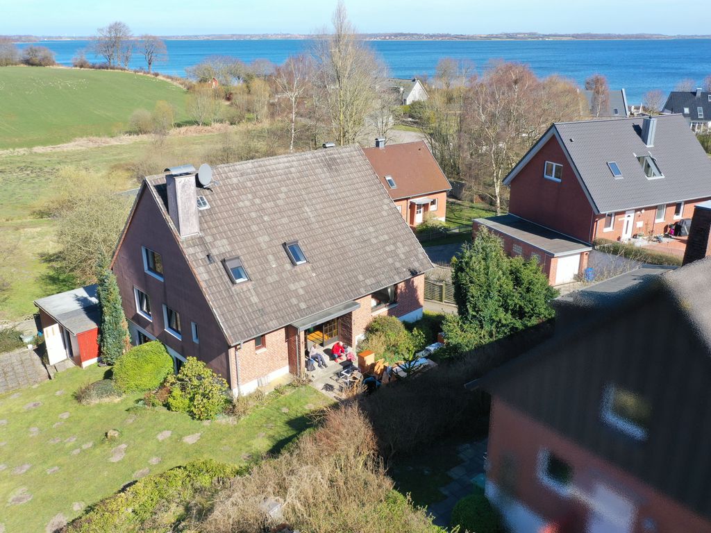 von Privat - Haus mit Ostseeblick, Wintergarten und Einliegerwohnung in ...