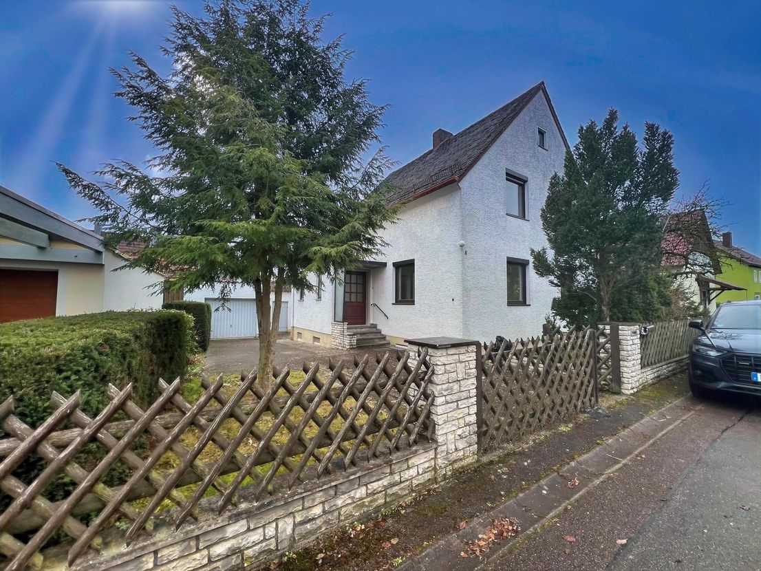 Hausansicht Strassenseite