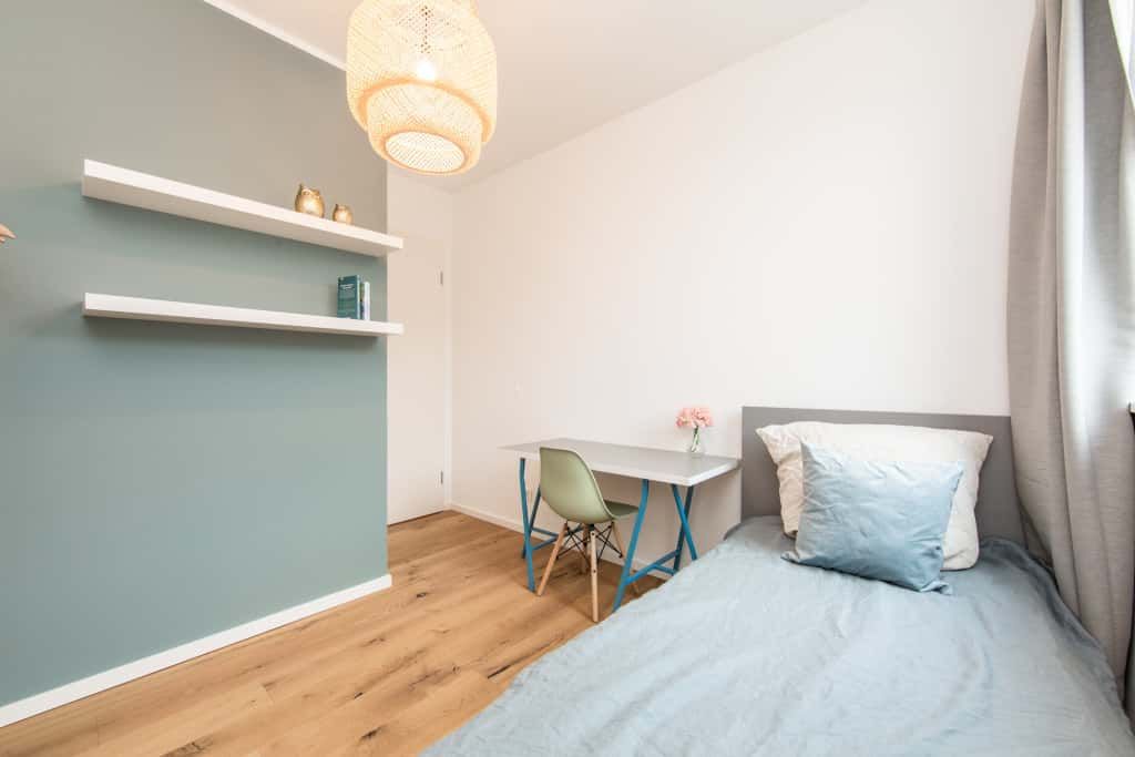 8df8ad9c-8dfb-4205-bf97-4c509e