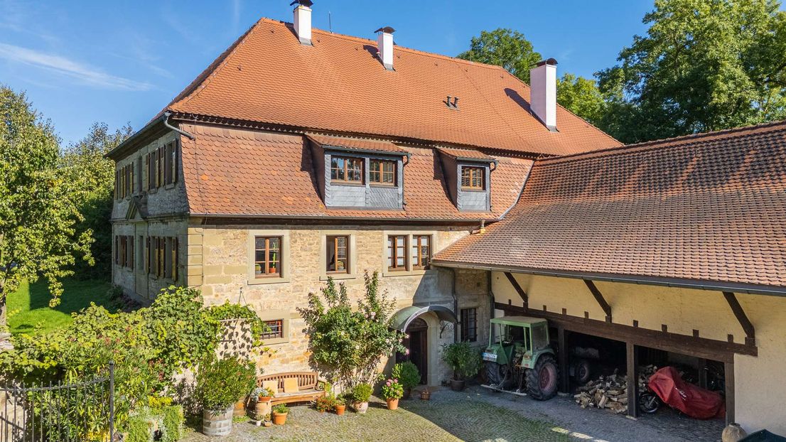 Mühlengebäude Eingang mit Bibe