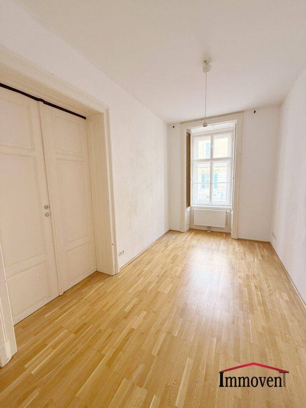 UNBEFRISTET und WG GEEIGNET - Schöne, teilsanierte Altbauwohnung nahe ...