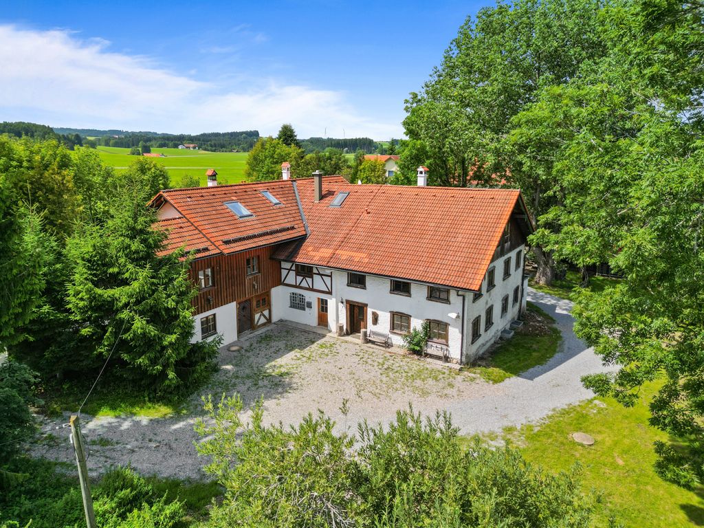 historisches Bauernhaus im Allgäu (Alleinlage)
