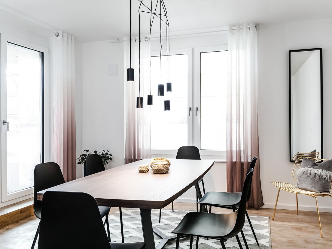 Wohn- und Essbereich Muster...