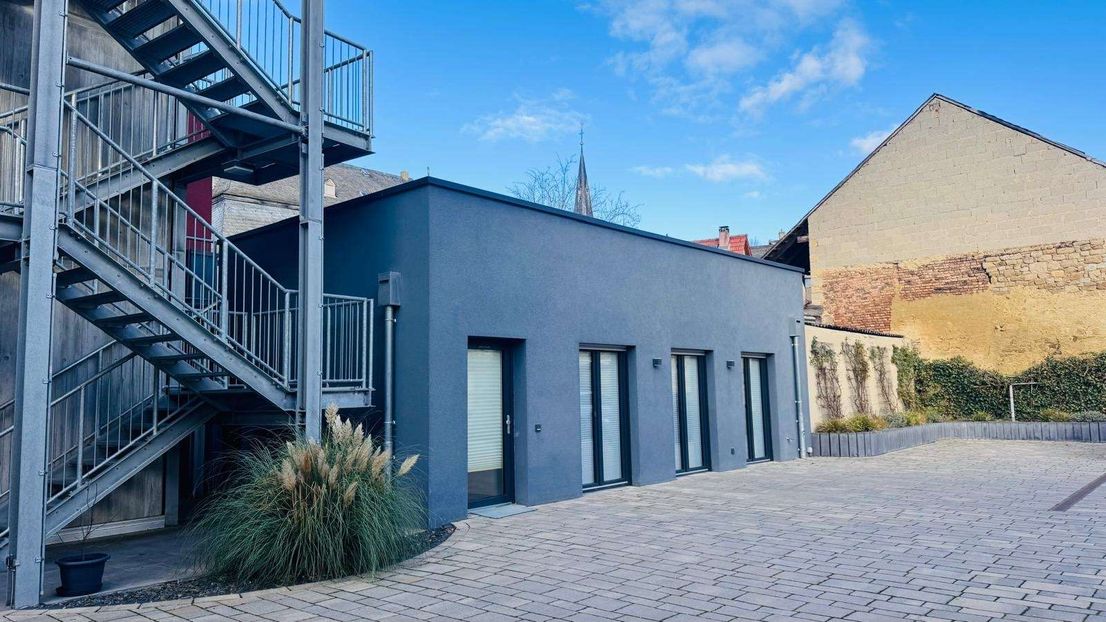 cb97fef8-0b9b-4b55-bac3-ad260d