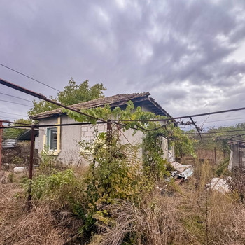 Günstiges Haus kaufen in Bulgarien - Schnappächenhäuser