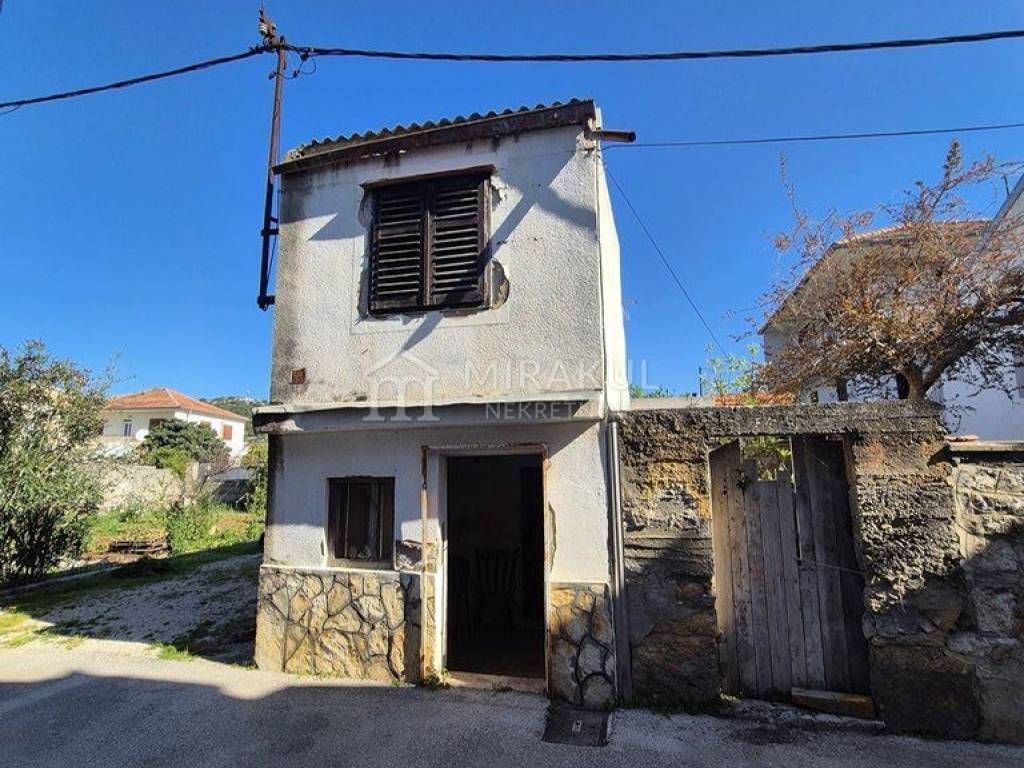 164896481 1767826177