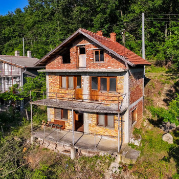 Günstiges Haus kaufen in Bulgarien - Schnappächenhäuser
