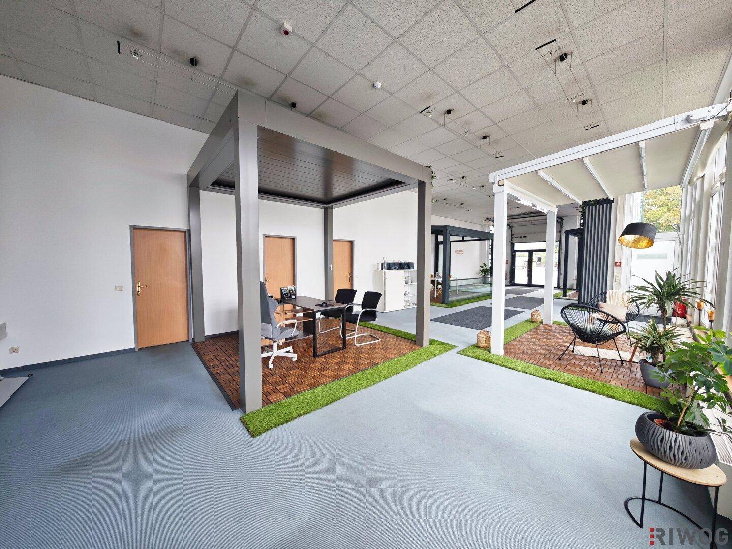 134m² Geschäftslokal/Schauraum/Büro im IZ-Süd | Ebenerdig mit eigenen ...