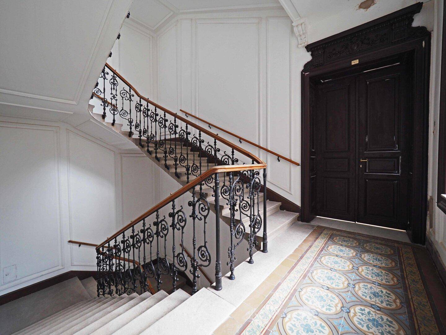 ZOLLERGASSE | elegante 5-Zimmer-Altbauwohnung | U3 "Neubaugasse