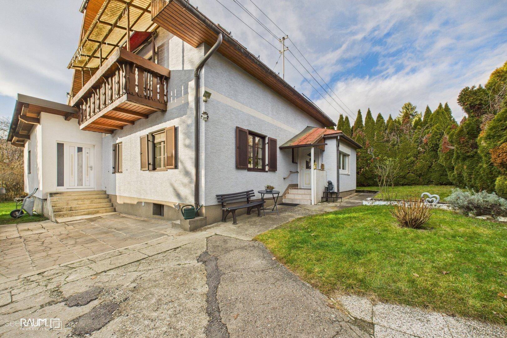 Ein Zuhause voller Möglichkeiten - Wohnhaus mit zwei Einheiten und Zubau