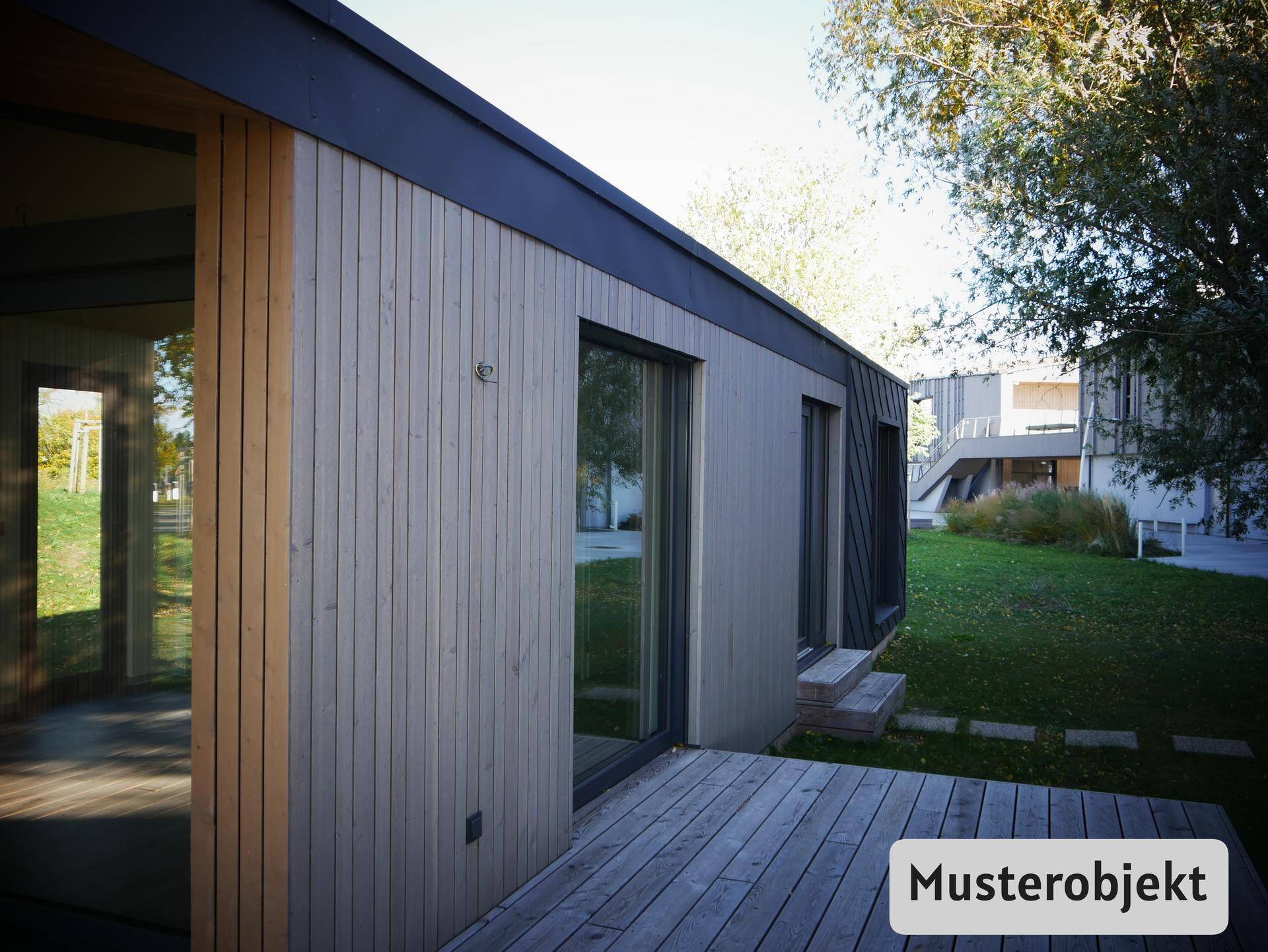 Paketverkauf: 20 Bungalows / Tinyhäuser (50-54 m²) - B2B, EXW ...