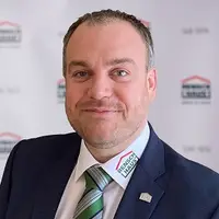 Christian Ochs: Makler aus Kalbach - ImmoScout24
