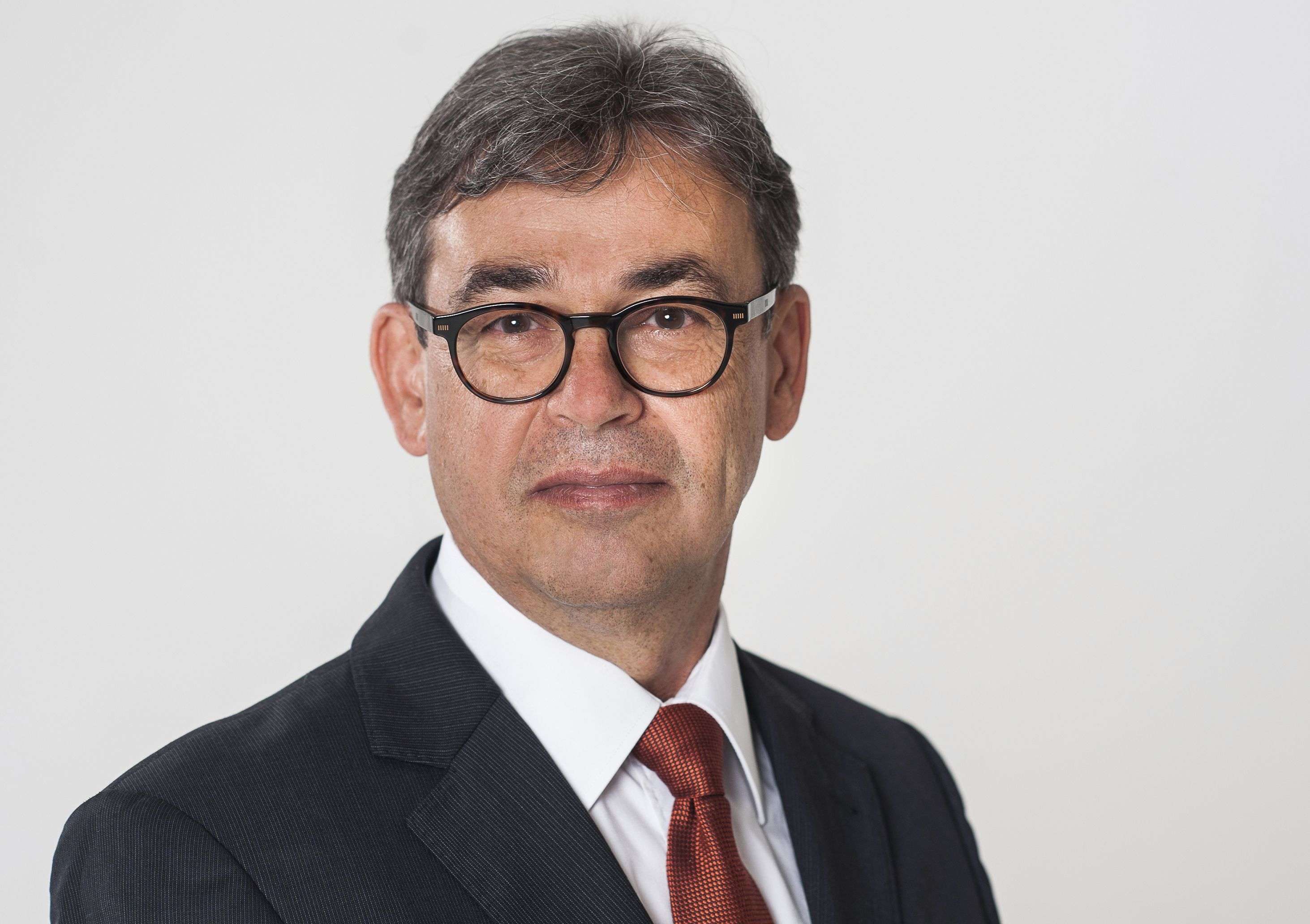 Jupp Schluttenhofer: Makler aus Augsburg - ImmoScout24