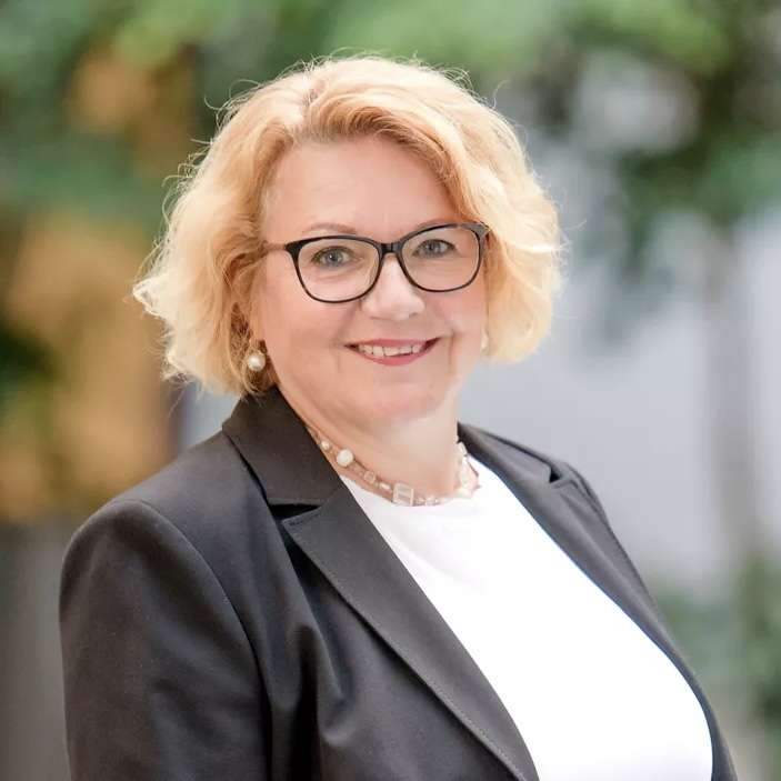 Ulrike Broeski: Makler aus Überlingen - ImmoScout24