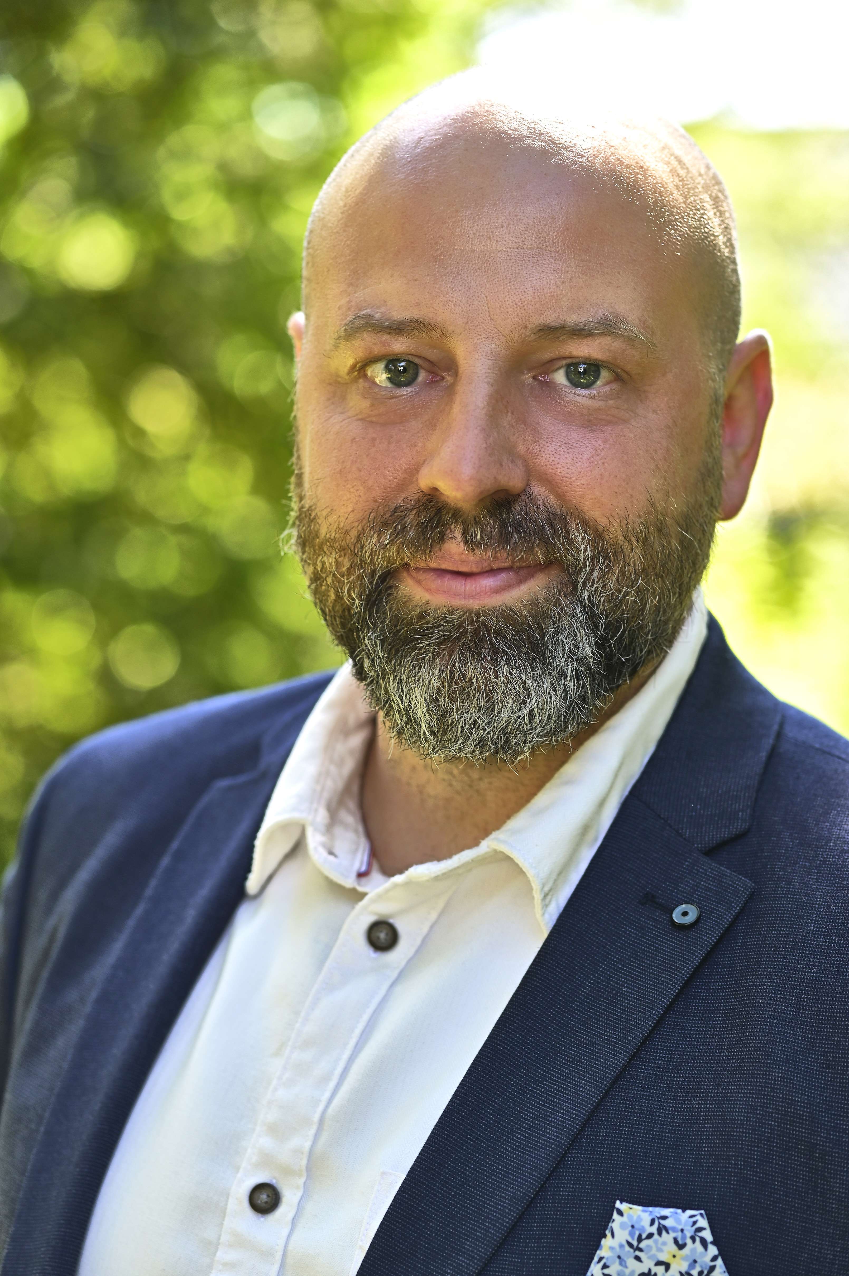 Daniel Hofmann: Makler aus Holm - ImmoScout24